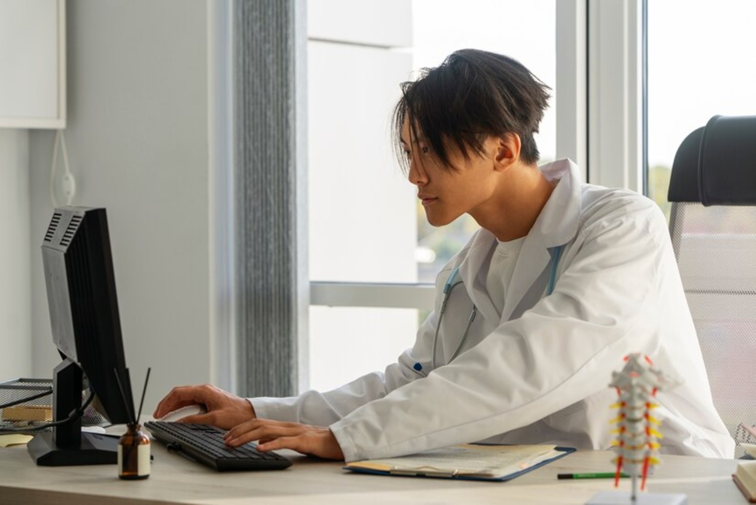 Headache? It Might Be Caused by a Neck Problem | ONI Physio Fitness